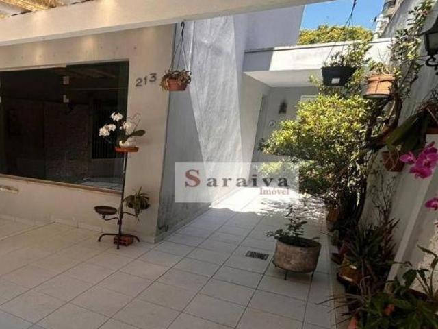 Sobrado com 2 dormitórios à venda, 148 m² por R$ 999.000 Vila Caminho do Mar São Bernardo do Cam