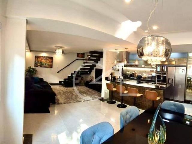 Sobrado com 2 dormitórios à venda, 156 m² por R$ 1.325.000,00 Embaré Santos/SP