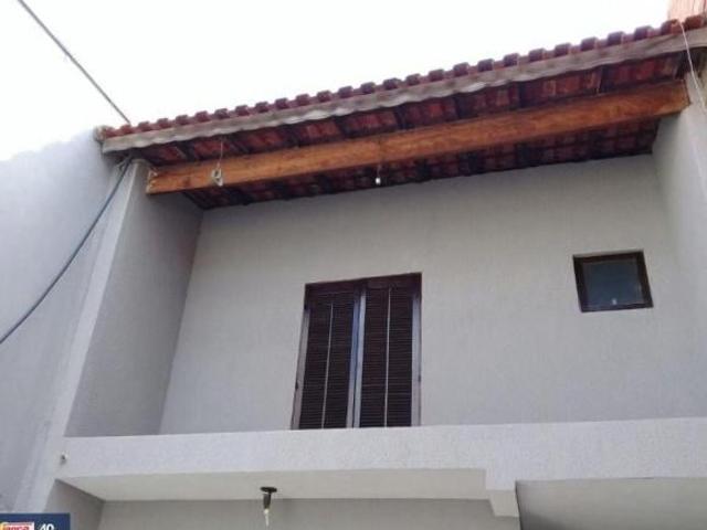 Sobrado com 2 dormitórios à venda, 151 m²