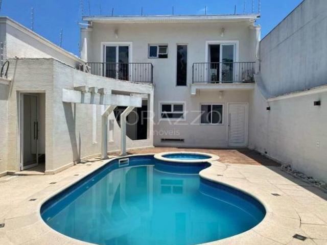 Sobrado com 2 dormitórios à venda, 160 m² por R$ 750.000,00 Villa Branca Jacareí/SP