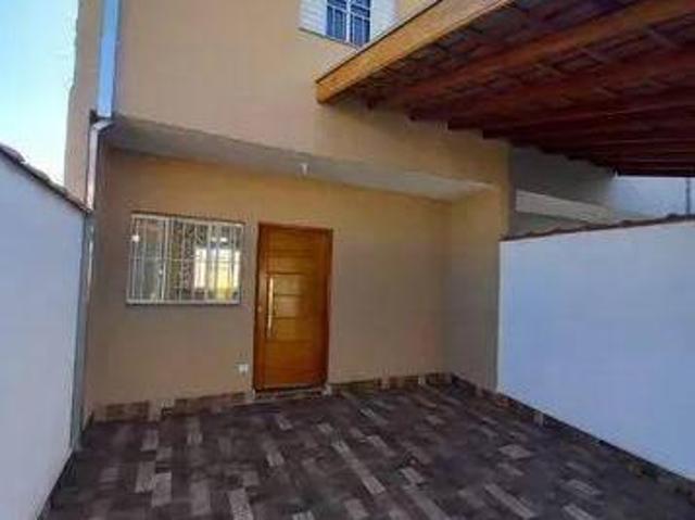 Sobrado com 2 dormitórios à venda, 160 m² por R$ 900.000,00 Residencial Estoril Taubaté/SP