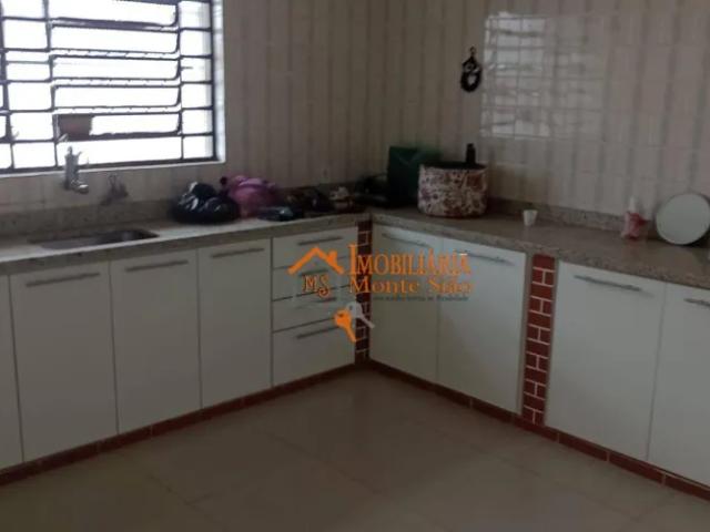 Sobrado com 2 dormitórios à venda, 175 m² por R$ 475.000,00 Jardim Presidente Dutra Guarulhos/SP