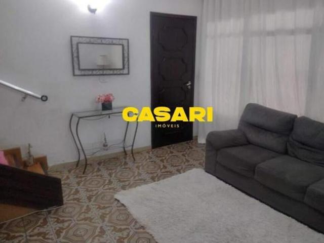 Sobrado com 2 Dormitórios à Venda – 177m², 1 Suíte e 2 Vagas – Nova Petrópolis, São Bernardo do Camp
