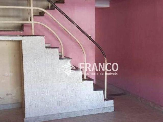 Sobrado com 2 dormitórios à venda, 186 m² Independência Taubaté/SP
