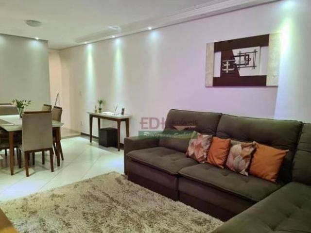 Sobrado com 2 dormitórios à venda, 180 m² por R$ 580.000,00 Residencial Jardim Aurora Pindamonha