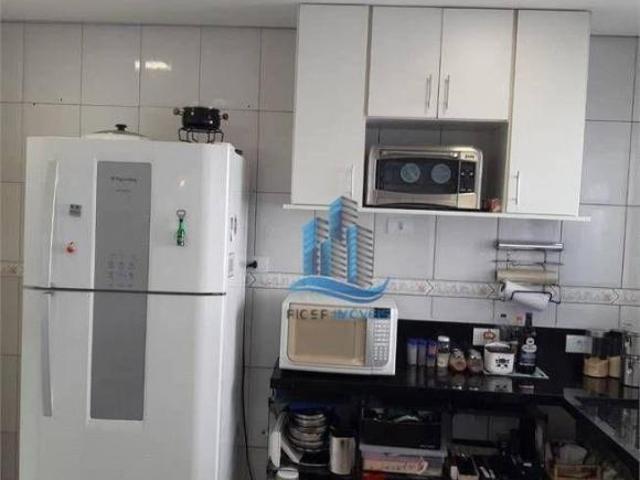 Sobrado com 2 dormitórios à venda, 180 m² por R$ 980.000,00 Cerâmica São Caetano do Sul/SP