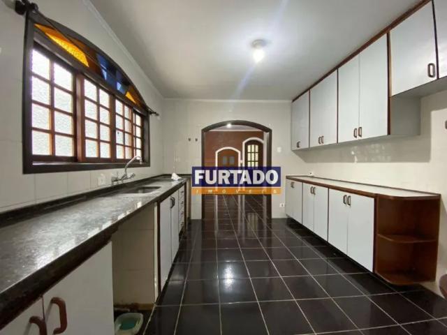 Sobrado com 2 dormitórios à venda, 183 m² Jardim Itapoan Santo André/SP