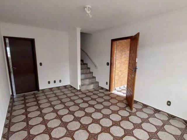 Sobrado com 2 dormitórios à venda, 200 m² por R$ 750.000,00 Vila Jordanópolis São Bernardo do Ca