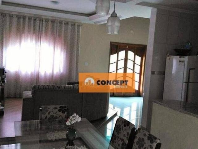 Sobrado com 2 dormitórios à venda, 218 m² por R$ 600.000,00 Centro Poá/SP