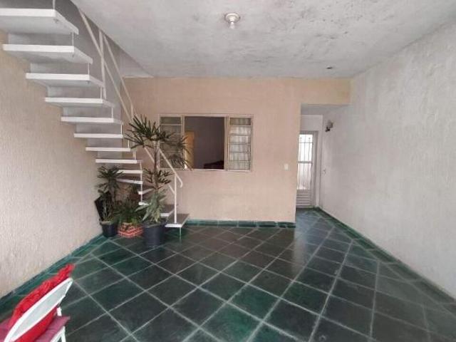 Sobrado com 2 dormitórios à venda, 212 m² por R$ 580.000,00 Parque Marajoara