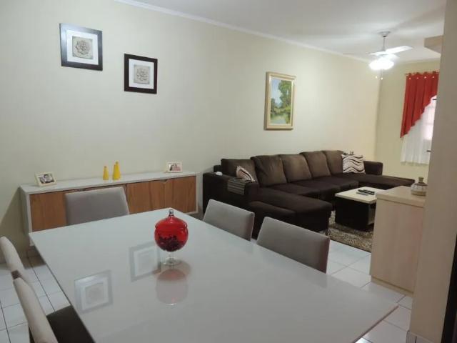 Sobrado com 2 dormitórios à venda, 257 m² por R$ 799.000,00 Vila Cecília Maria Santo André/SP
