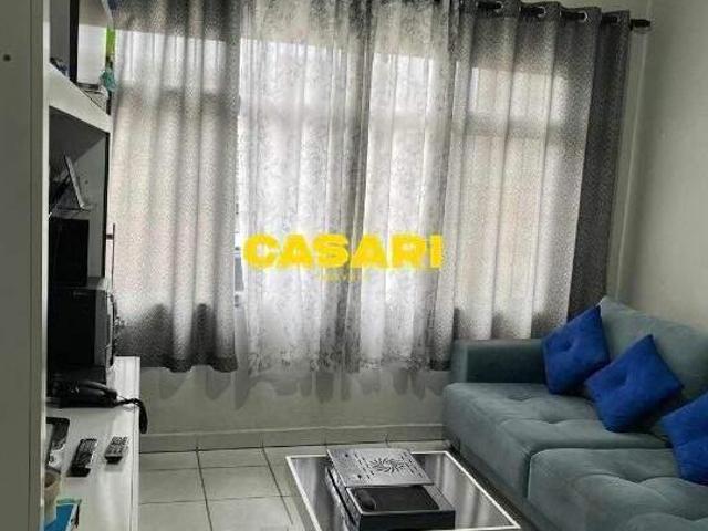 Sobrado com 2 dormitórios à venda, 2 banheiros, 1 vaga de garagem, Vila Gonçalves São Bernardo d