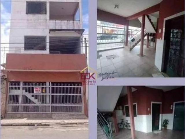 Sobrado com 2 dormitórios à venda, 329 m² por R$ 750.000 Campo do Galvão Guaratinguetá/SP