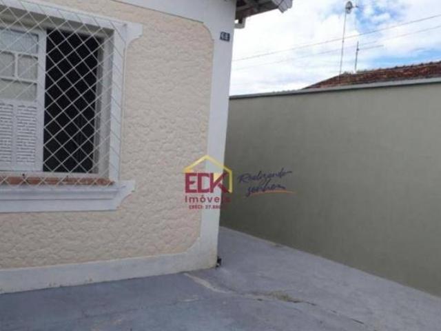 Sobrado com 2 dormitórios à venda, 345 m² por R$ 510.000,00 Vila Odete Taubaté/SP