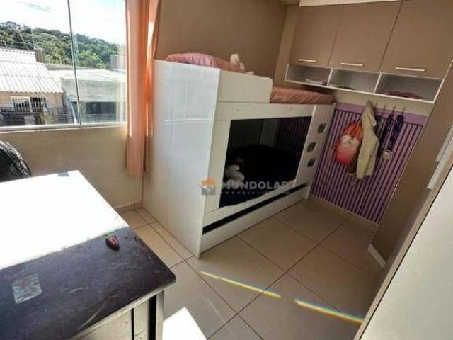 Sobrado com 2 dormitórios à venda, 51 m² por R$ 320.000,00 Costeira Araucária/PR
