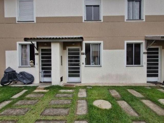 Sobrado com 2 dormitórios à venda, 54 m² por R$ 325.000,00 Água Chata Guarulhos/SP