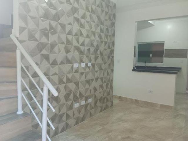 Sobrado com 2 dormitórios à venda, 54 m² por R$ 350.000,00 Vila Guilhermina Praia Grande/SP