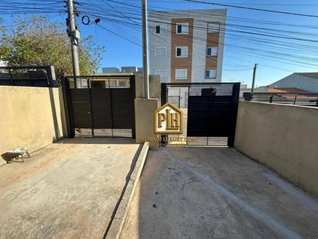 Sobrado com 2 dormitórios à venda, 56 m² por R$ 320.000,00 Nova Cerejeira Atibaia/SP