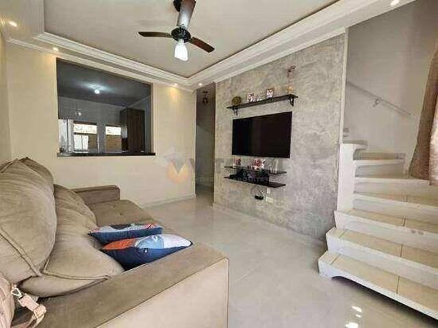 Sobrado com 2 dormitórios à venda, 58 m² Balneário dos Golfinhos