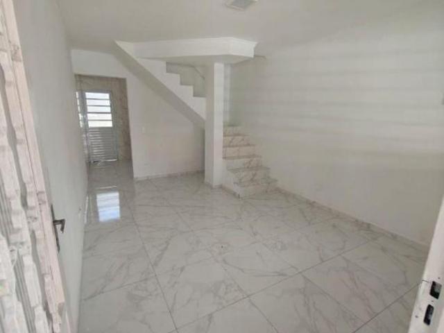 Sobrado com 2 dormitórios à venda, 60 m² por R$ 415.000 Condomínio Recanto do Sol Jardim Adrian