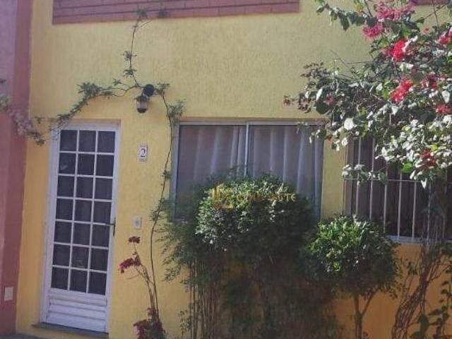 Sobrado com 2 dormitórios à venda, 60 m² por R$ 290.000 Parada XV de Novembro