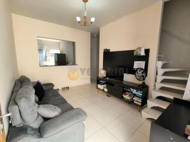 Sobrado com 2 dormitórios à venda, 61 m² por R$ 340.000,00 Balneário dos Golfinhos Caraguatatuba