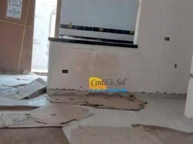 Sobrado com 2 dormitórios à venda, 62 m² por R$ 349.900,00 Vila Guilhermina Praia Grande/SP