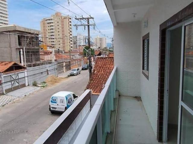 Sobrado com 2 dormitórios à venda, 63 m² por R$ 450.000,00 Aviação Praia Grande/SP