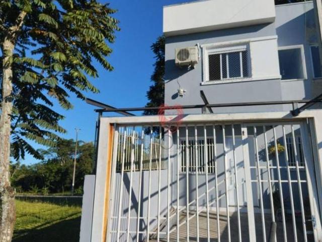 Sobrado com 2 dormitórios à venda, 63 m² por R$ 250.000,00 Águas Mortas Gravataí/RS