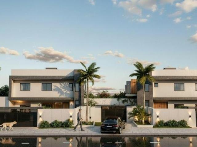 Sobrado com 2 dormitórios à venda, 64 m² por R$ 415.000,00 Porto Novo Caraguatatuba/SP