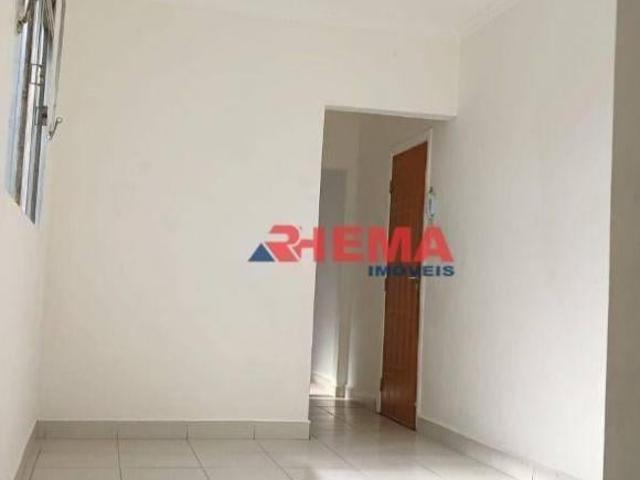 Sobrado com 2 dormitórios à venda, 64 m² por R$ 270.000,00 Vila Matias Santos/SP