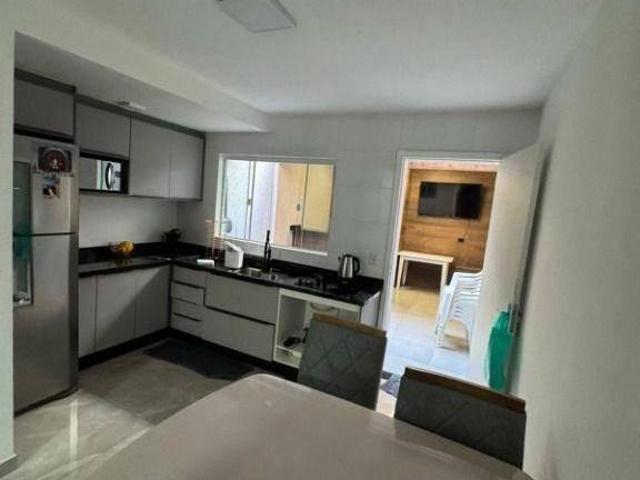 Sobrado com 2 dormitórios à venda, 67 m² por R$ 420.000,00 Pinheirinho Curitiba/PR