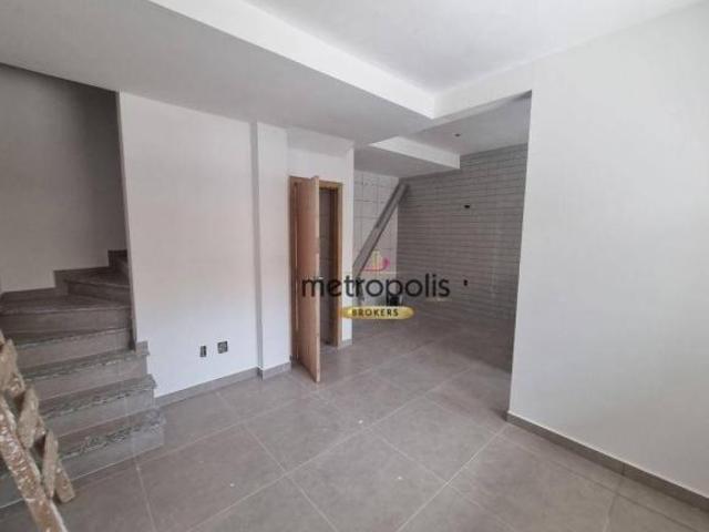Sobrado com 2 dormitórios à venda, 67 m² por R$ 585.000,00 Vila Gilda Santo André/SP