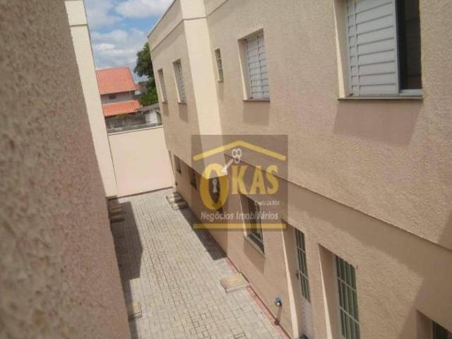 Sobrado com 2 dormitórios à venda, 69 m² por R$ 300.000,00 Vila Urupês Suzano/SP