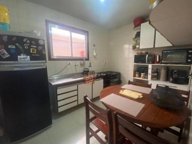 Sobrado com 2 dormitórios à venda, 69 m² por R$ 350.000,00 Jardim Praiano Guarujá/SP