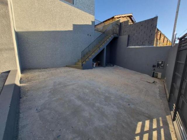 Sobrado com 2 dormitórios à venda, 70 m² por R$ 430.000 Jardim São Miguel Bragança Paulista/SP