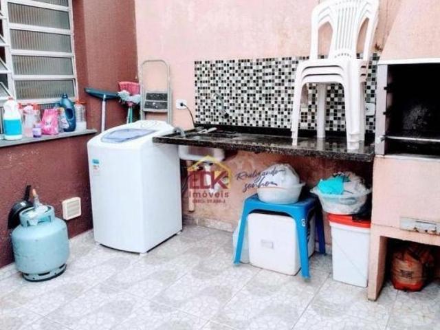 Sobrado com 2 dormitórios à venda, 70 m² por R$ 202.000 Jardim Maria Amélia Jacareí/SP