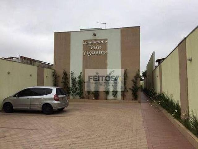 Sobrado com 2 dormitórios à venda, 71 m² por R$ 300.000,00 Vila Figueira Suzano/SP