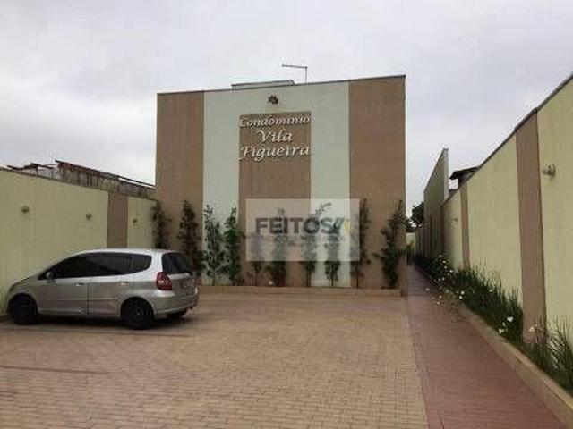 Sobrado com 2 dormitórios à venda, 71 m² por R$ 300.000,00 Vila Figueira Suzano/SP
