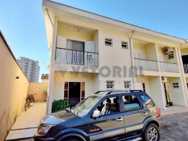 Sobrado com 2 dormitórios à venda, 72 m² por R$ 430.000,00 Prainha Caraguatatuba/SP