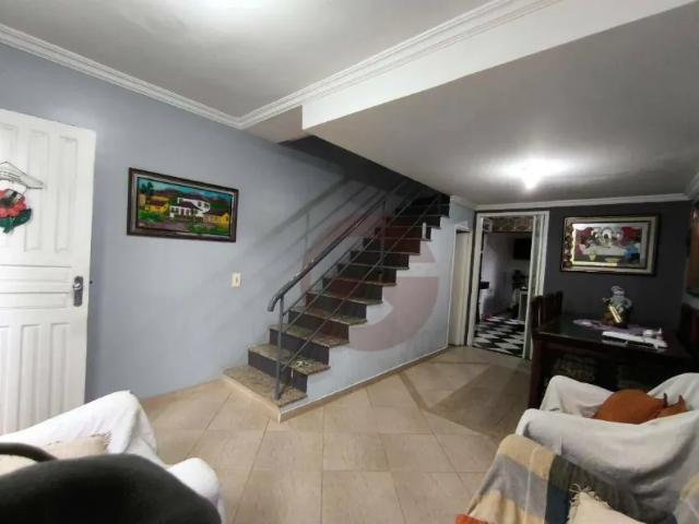 Sobrado com 2 dormitórios à venda, 75 m² por R$ 450.000,00 Jardim Guerreiro Cotia/SP