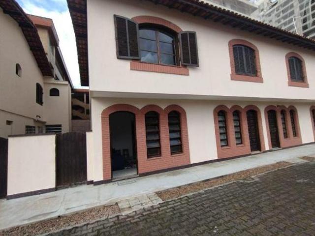 Sobrado com 2 dormitórios à venda, 77 m² por R$ 350.000,00 Jardim Imperador Praia Grande/SP