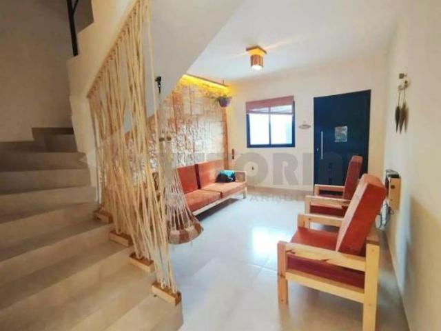 Sobrado com 2 dormitórios à venda, 80 m² por R$ 450.000,00 Golfinho Caraguatatuba/SP