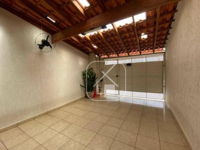Sobrado com 2 dormitórios à venda, 80 m² por R$ 530.000,00 Itapema Guararema/SP