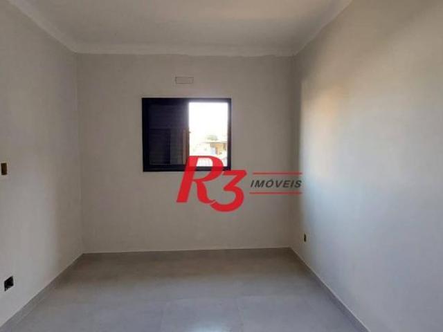 Sobrado com 2 dormitórios à venda, 80 m² por R$ 700.000,00 Marapé Santos/SP