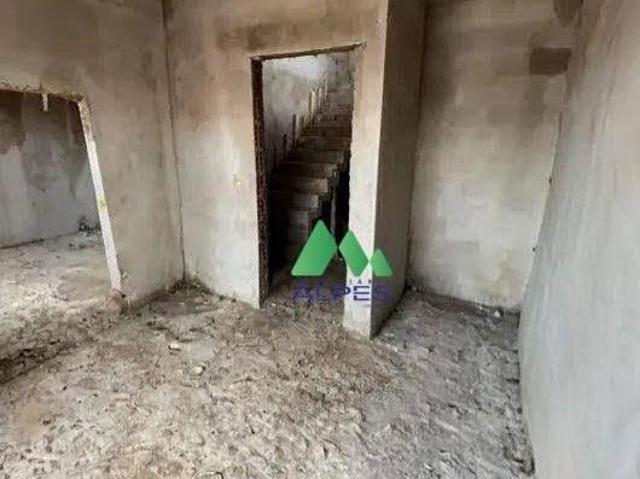 Sobrado com 2 dormitórios à venda, 83 m² por R$ 449.900,00 Umbará Curitiba/PR