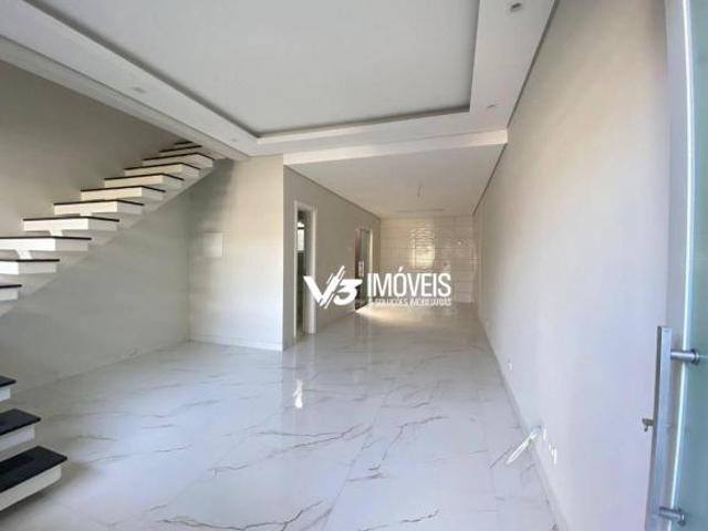 Sobrado com 2 dormitórios à venda, 84 m² por R$ 430.000,00 Centro Matinhos/PR