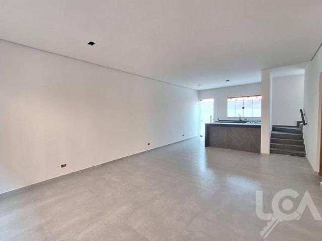 Sobrado com 2 dormitórios à venda, 84 m² por R$ 465.000,00 Pontal de Santa Marina Caraguatatuba/