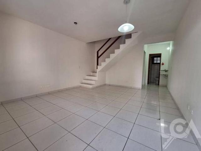 Sobrado com 2 dormitórios à venda, 84 m² por R$ 600.000,00 Jardim Primavera Caraguatatuba/SP