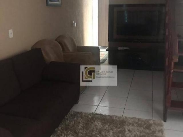 Sobrado com 2 dormitórios à venda, 90 m² por R$ 405.000,00 Jardim Ismênia São José dos Campos/SP